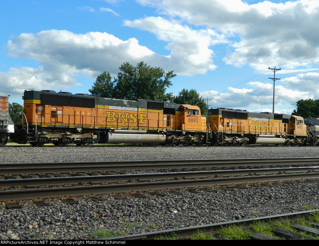 BNSF 8893 & BNSF 9963